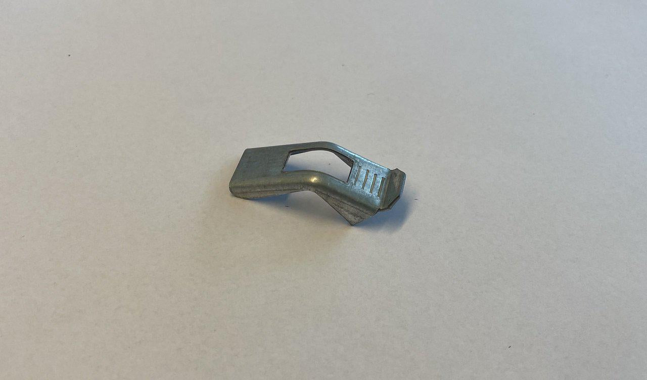 DÄCKHYLLA CLIPS UNIRACK – continova-se